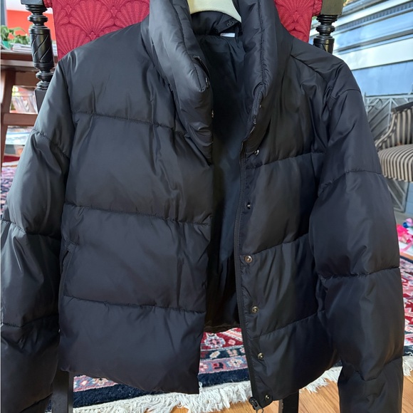 ALO Yoga | Jackets & Coats | Alo Gold Rush Puffer | Poshmark
